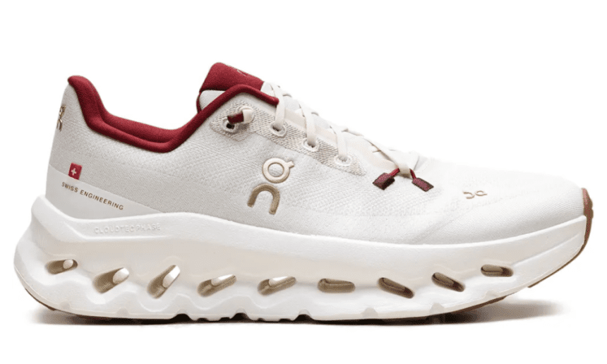 ON CLOUD - Dubai Sneakers